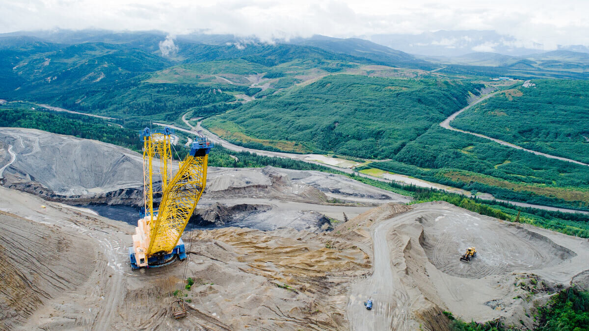 An Eye-catching Small Cap Mining Stock Up Nearly Double in 2023 - 10x ...